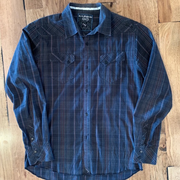 Shirts | Quicksilver Button Up | Poshmark